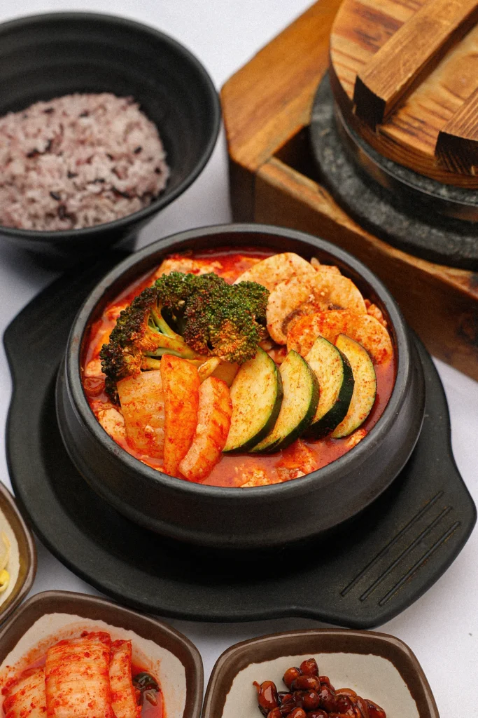 Korean Restaurant Yonge & Finch | Korean Hot Pot | BCD Soon Tofu
